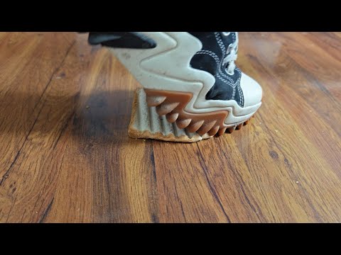 Converse Run Star Motion Sneakers crush bread slice