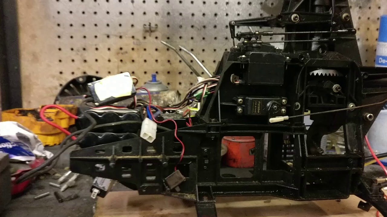 Robbe Moskito RC Helicopter Project Video 1 (First look) - YouTube