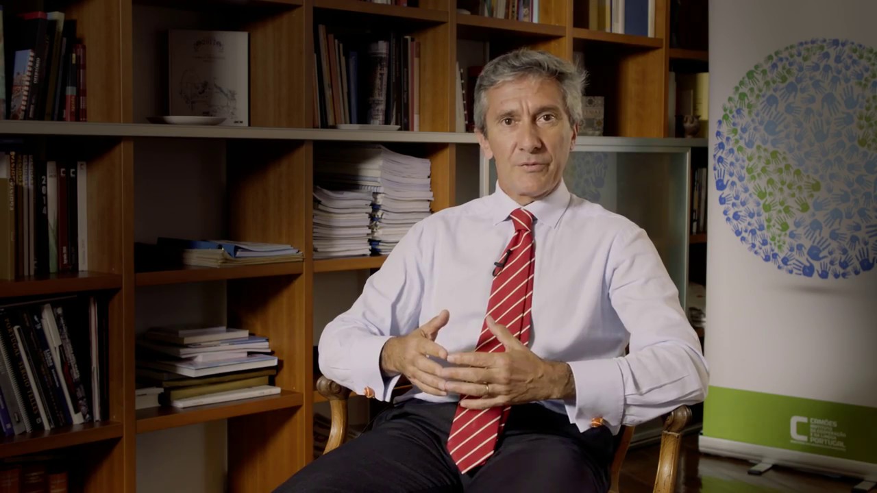 Luís Faro Ramos, Presidente do Camões - YouTube