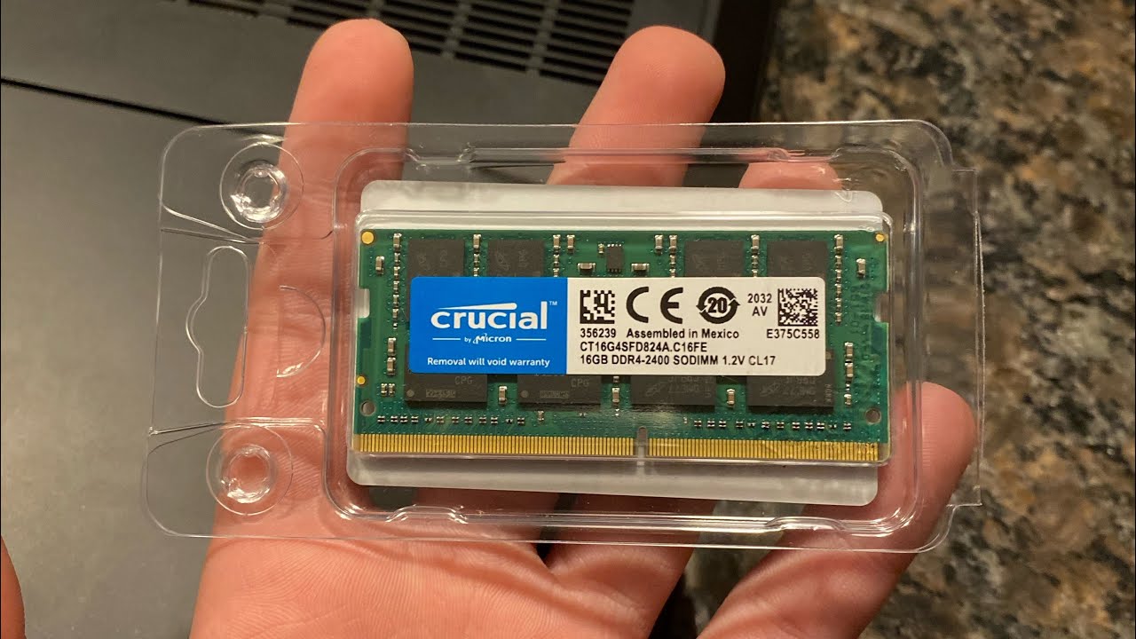ADDING RAM TO MY PC IN 4K - YouTube