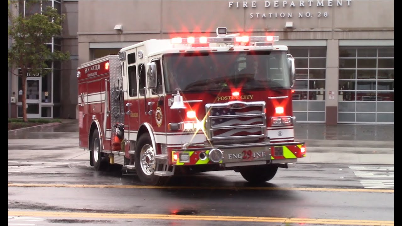 San Mateo Consolidated Fire Dept Engine 29 Responding Code 3! - YouTube