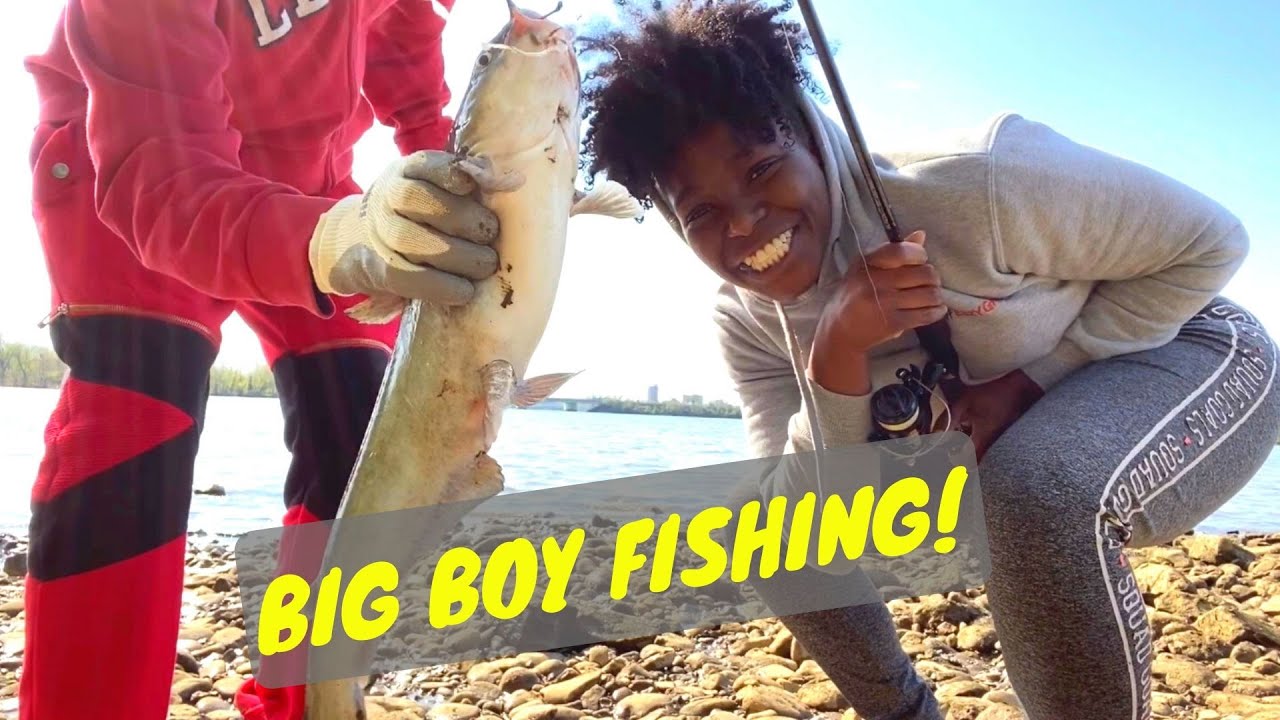 BIG BOY FISHING What A Catch! - YouTube
