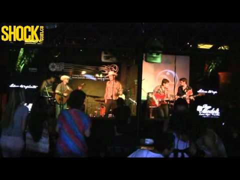 Vuelta a Rockombia Shock 2011 en Medellín: Calavera y la Popular Independiente - YouTube