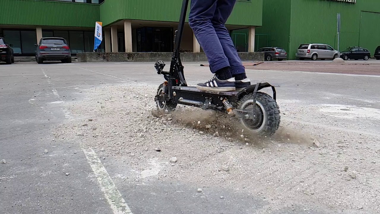 GPad F3 acceleration on gravel - YouTube