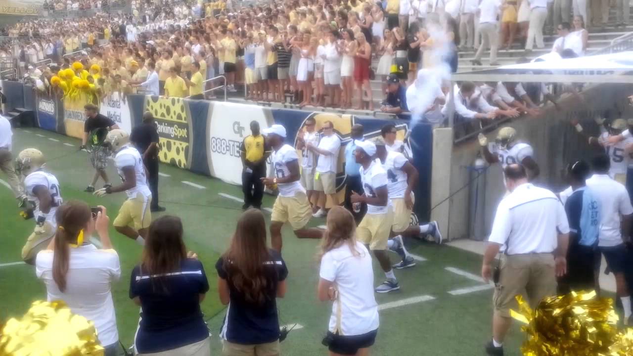 Ramblin' wreck from Georgia Tech - YouTube