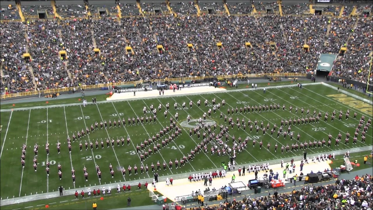 Wisconsin Marching Band - Packer Game End of Halftime Show - YouTube