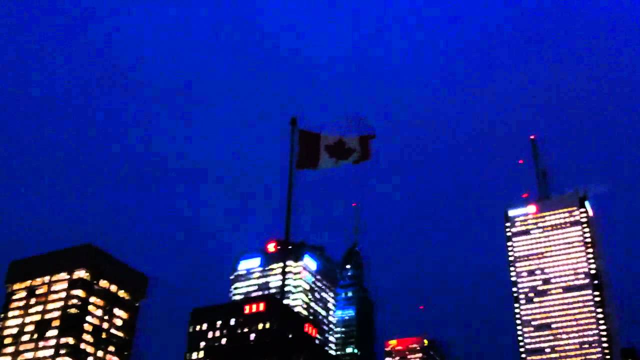 Raw Video: Canadian Flag at Toronto City Hall - www.dbefilm.com - YouTube