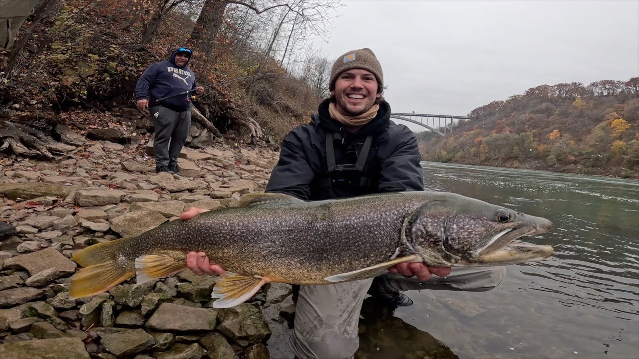 Fishing the Niagara River for Lake Trout - YouTube