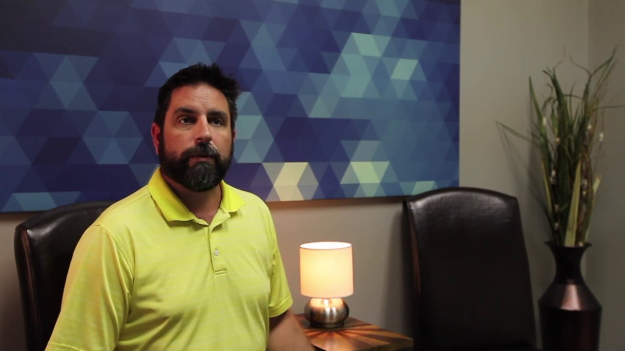 Carver Chiropractic - Patient Testimonial (Hip Pain) - YouTube