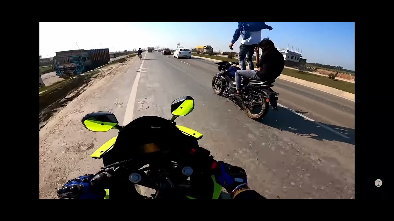 tum bahut acche stunt kar rahe ho main yah bahut achcha hai stunt bahut ...