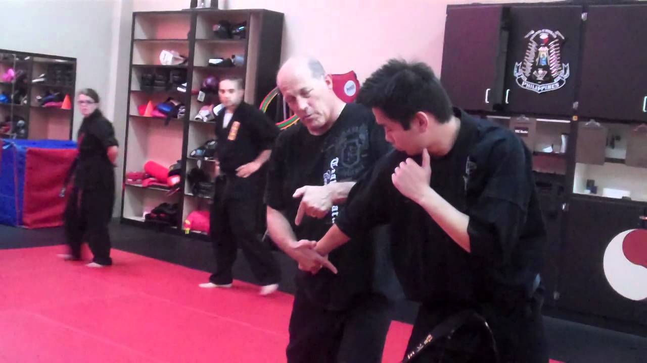 Hapkido punch defense with arm bar by Steve Sexton - YouTube