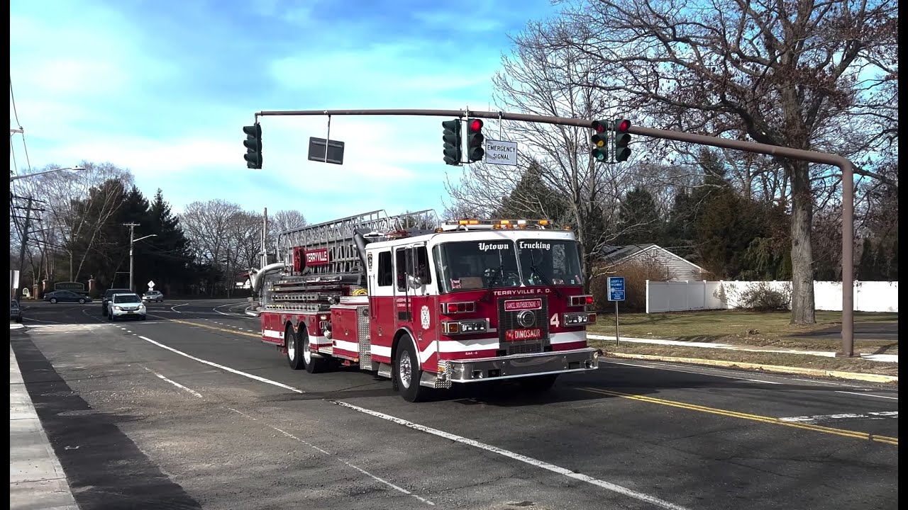 Terryville Fire Department Santa Run 2024 - YouTube