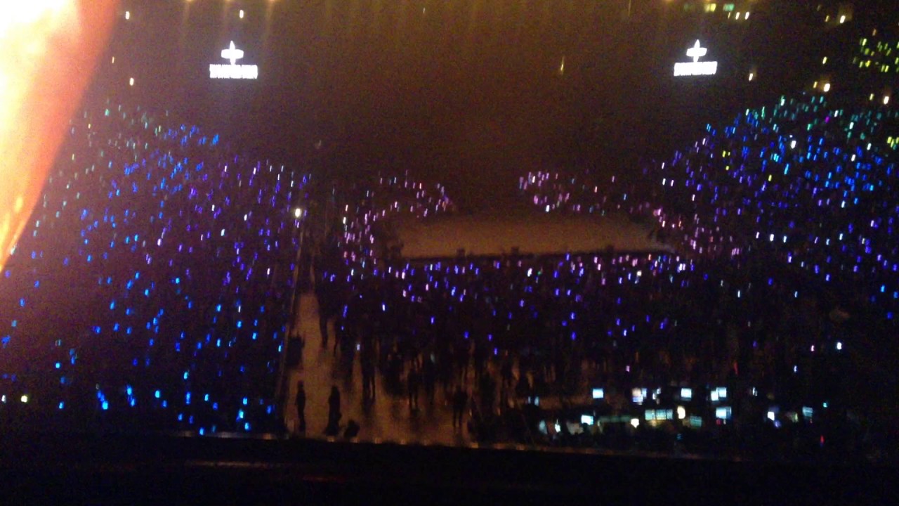 ARMYs chant "BTS!" (Rainbow Project/Rainbow Ocean) (WINGS Tour ...