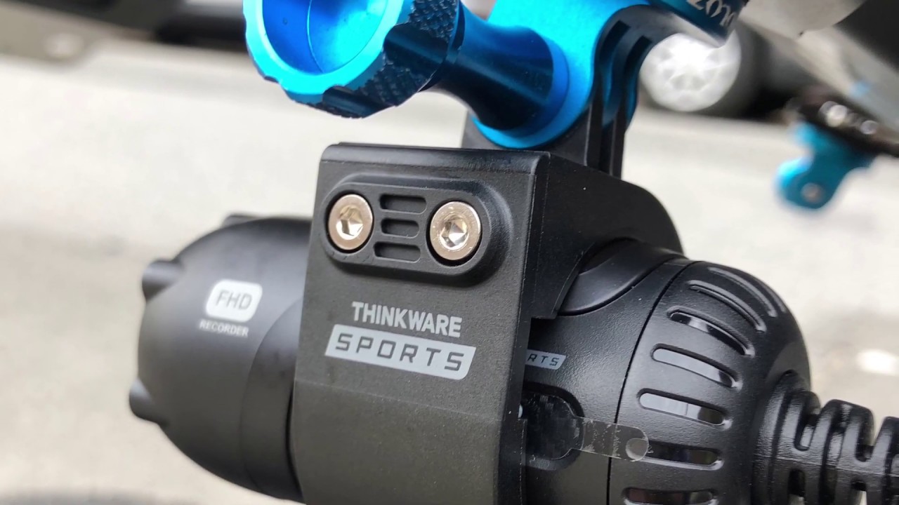 M1 cameras, Yamaha R6 - YouTube