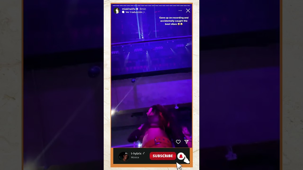 Mia Khalifa 🤦🏻‍♂️🤣 se le salen las tetas cantando Mami de Karol Y Becky ...