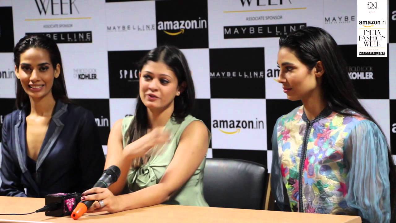 AIFW SS 16 (Day 2) Pallavi Mohan review - YouTube