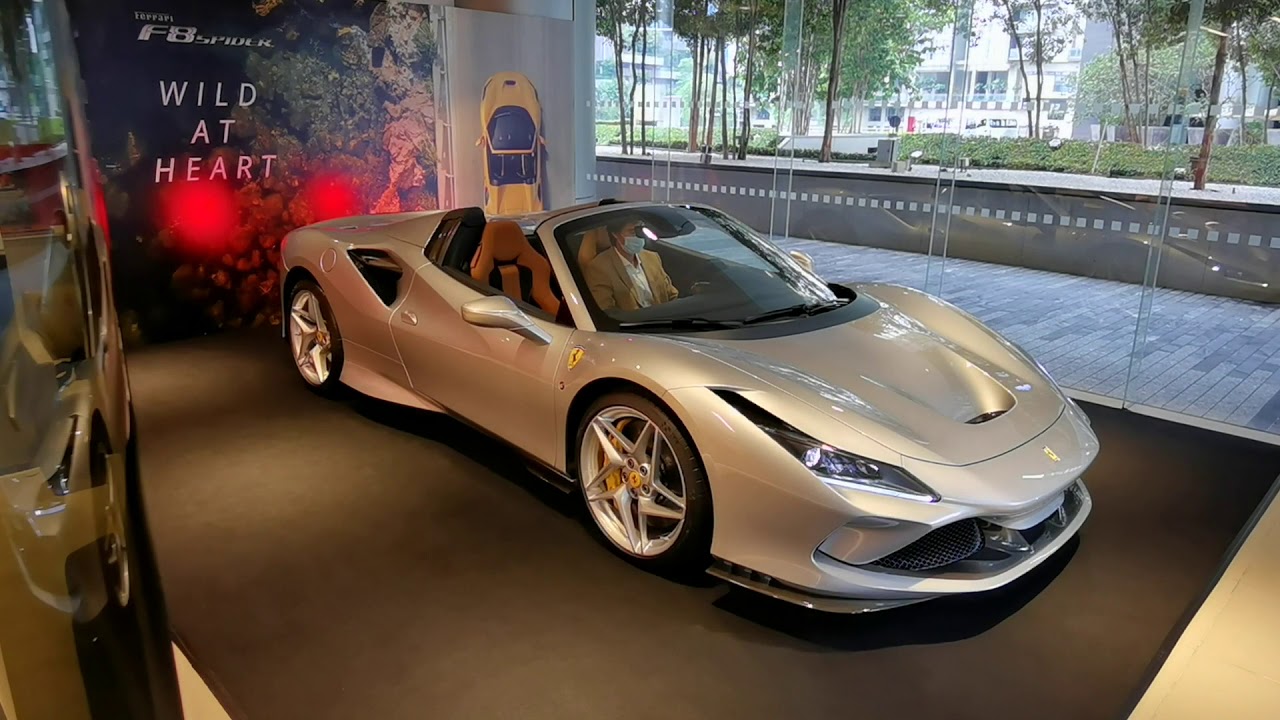 Ferrari Retractable Hard Top (RHT) / 812 GTS / F8 Spider - YouTube