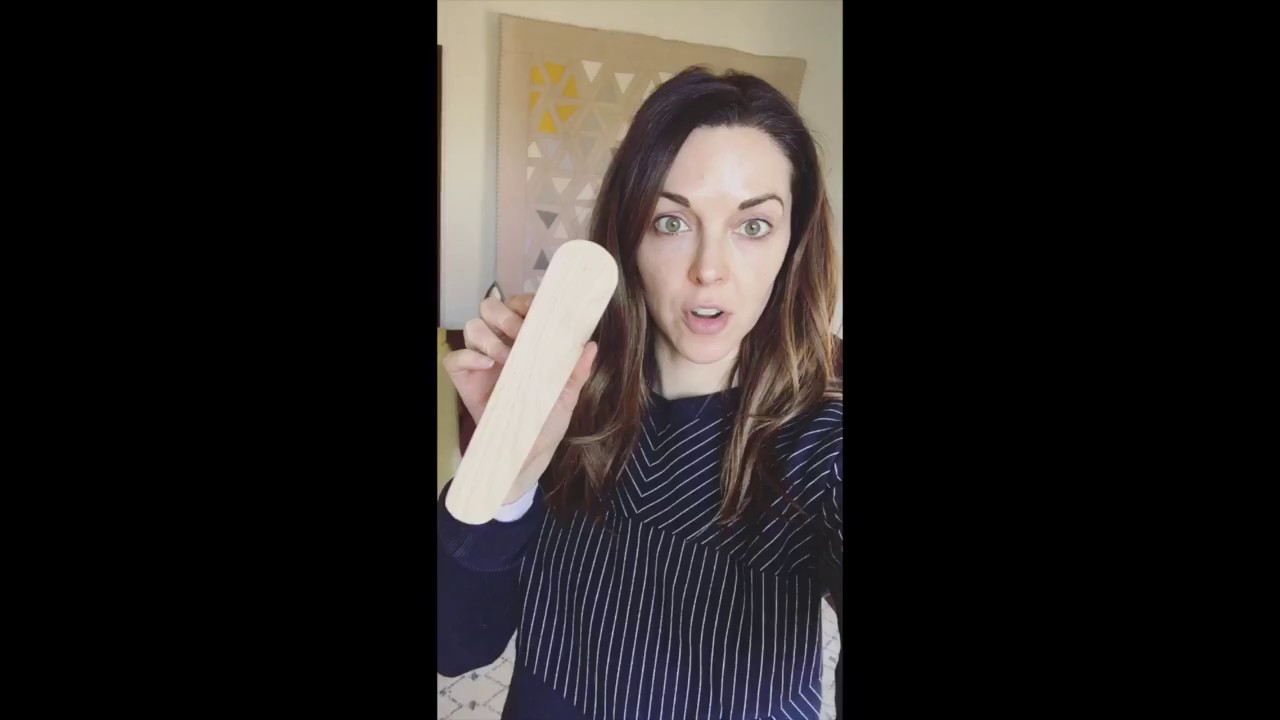 Using a Tailor's Clapper with your quilts - YouTube