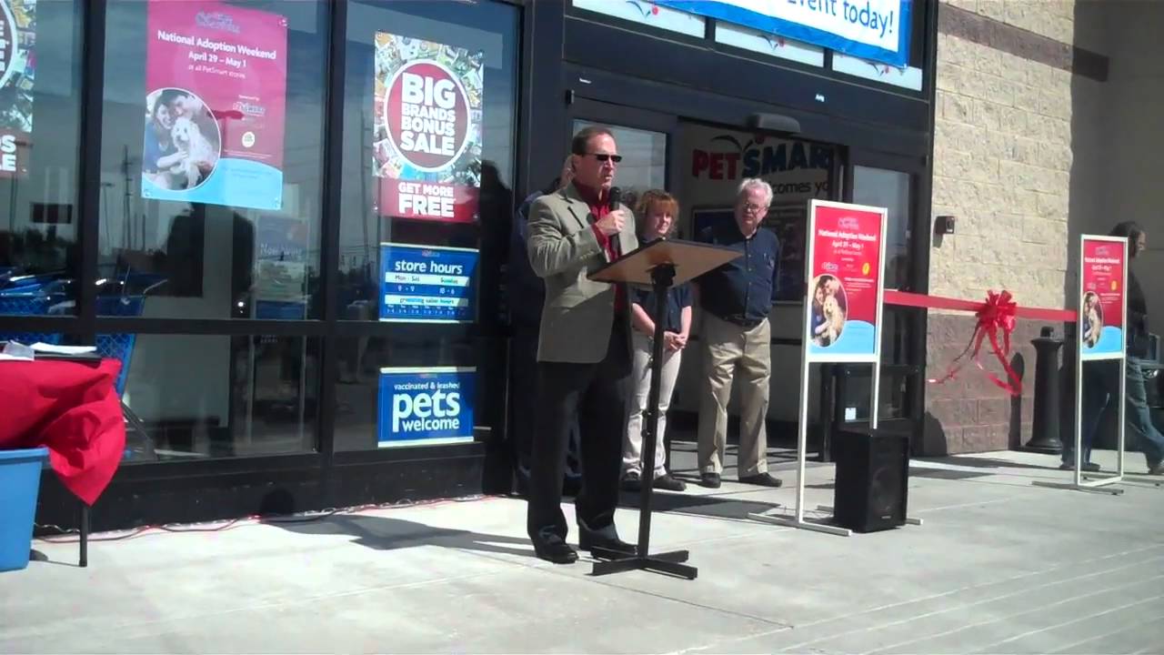 Dan Tisch - Dir of Programs at PetSmart Charities - YouTube