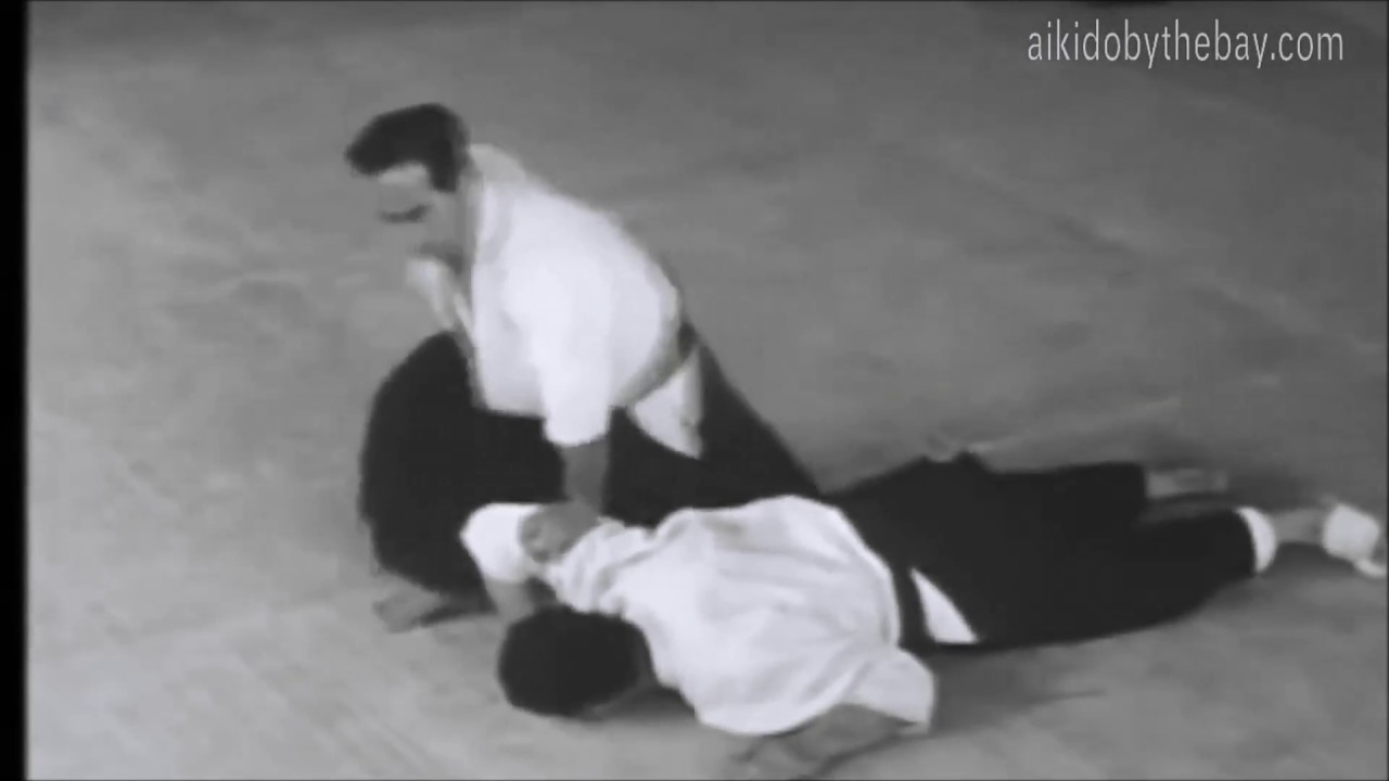 Koichi Tohei sensei 10º dan - YouTube