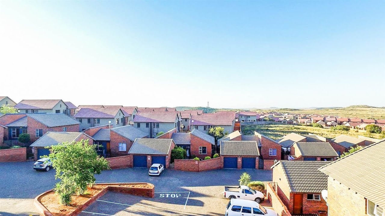 3 Bedroom Townhouse for sale in Free State | Bloemfontein | Pentagon ...