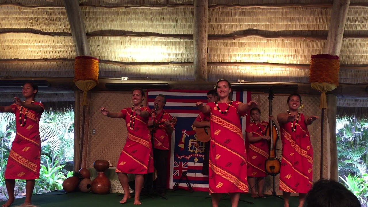 Hawaii - dancing - YouTube