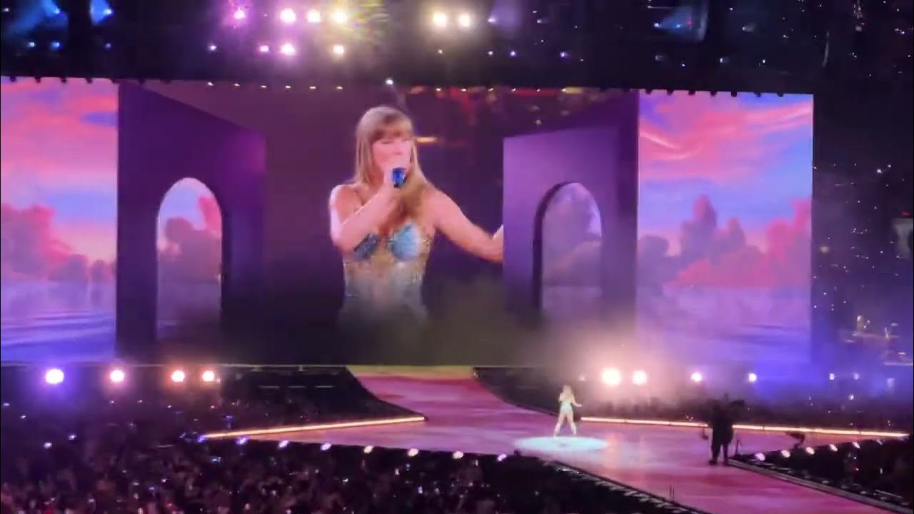 Taylor Swift - Cruel Summer - live from the eras tour - YouTube
