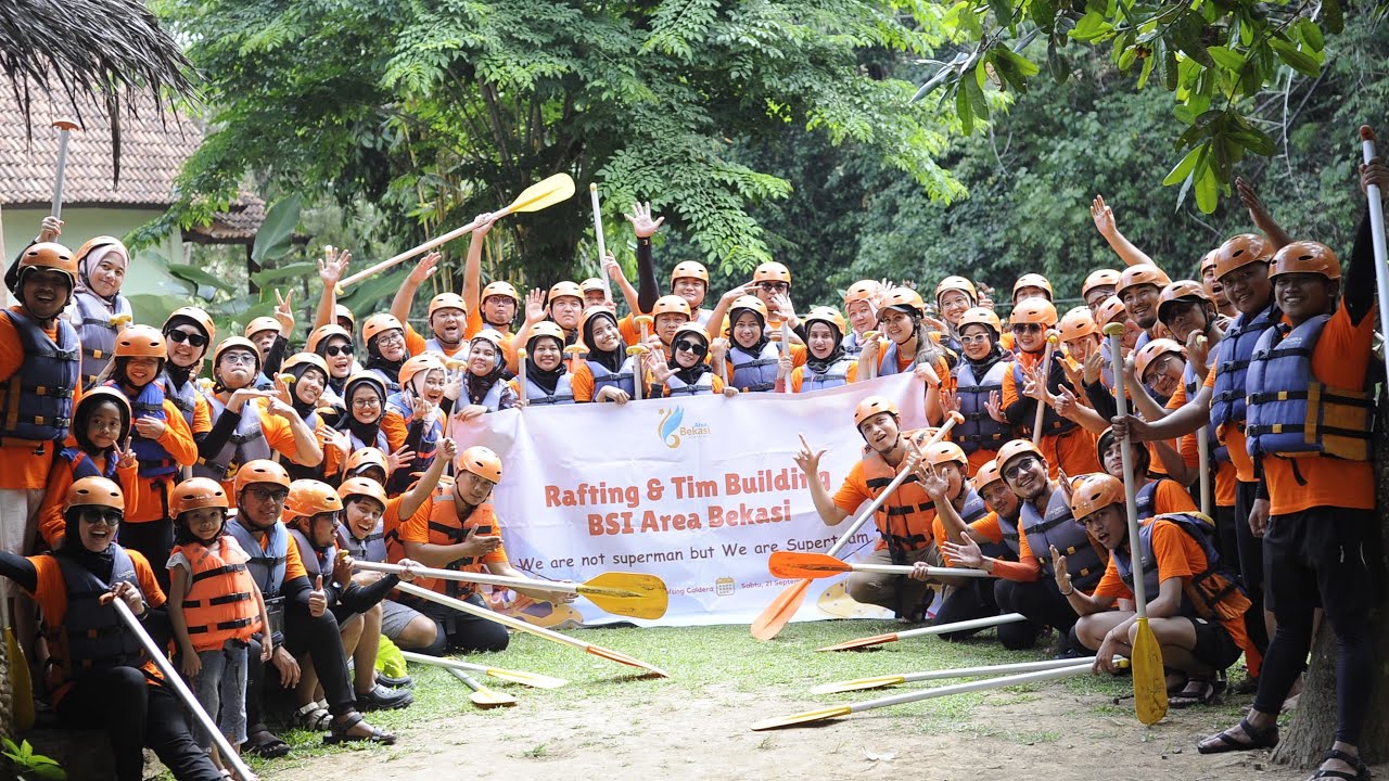 BSI Area Bekasi | Tim Building | Rafting Caldera Sukabumi - YouTube