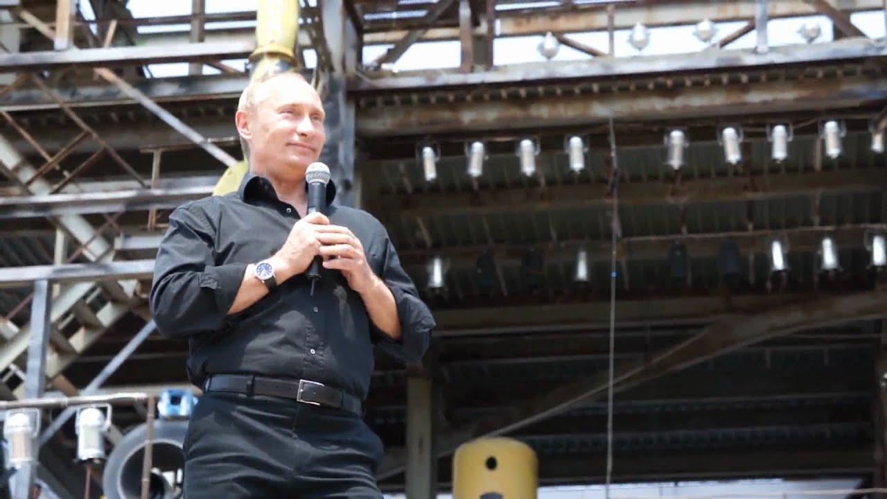 Vladimir Putin Says Motorcycles are Cool and Riding a bike is freedom ...