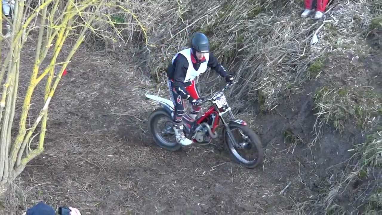 Wallace Cup 2012 No120 Simon Welch - YouTube