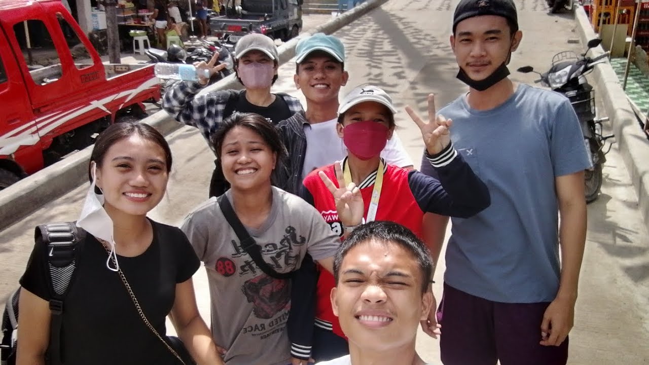 UTS Video Presentation Group 4 (Political Self) - YouTube