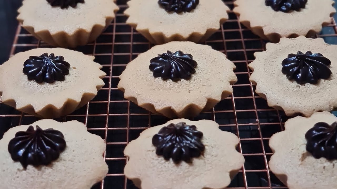 Malambot na Mocha Mamon | Easy Recipe - YouTube