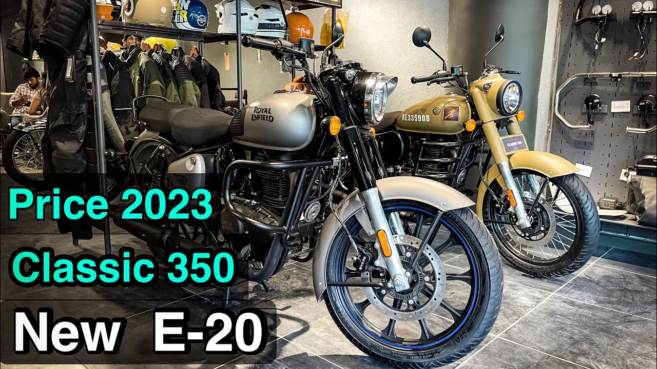 New Royal Enfield classic 350 Gunmetal grey and Signal Desert Sand ...