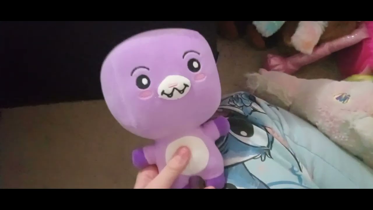 looking at all my stuffies! - YouTube