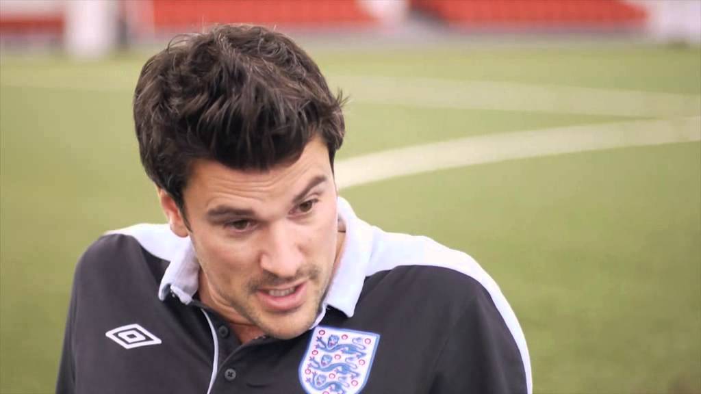 Nick Levett in the spotlight - formats - YouTube