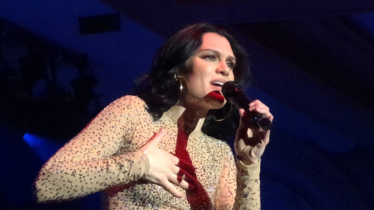 Jessie J - Play , Masterpiece, Glory and Bang Bang - YouTube