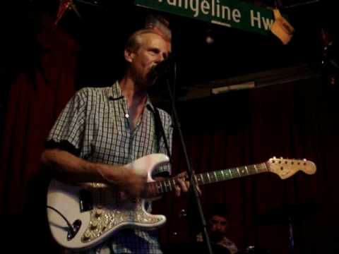 Don Leady with the Tail Gators at Evangeline Cafe - YouTube