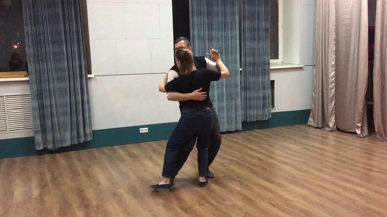 Blues dancing lessons for beginners: Lera&Max - YouTube