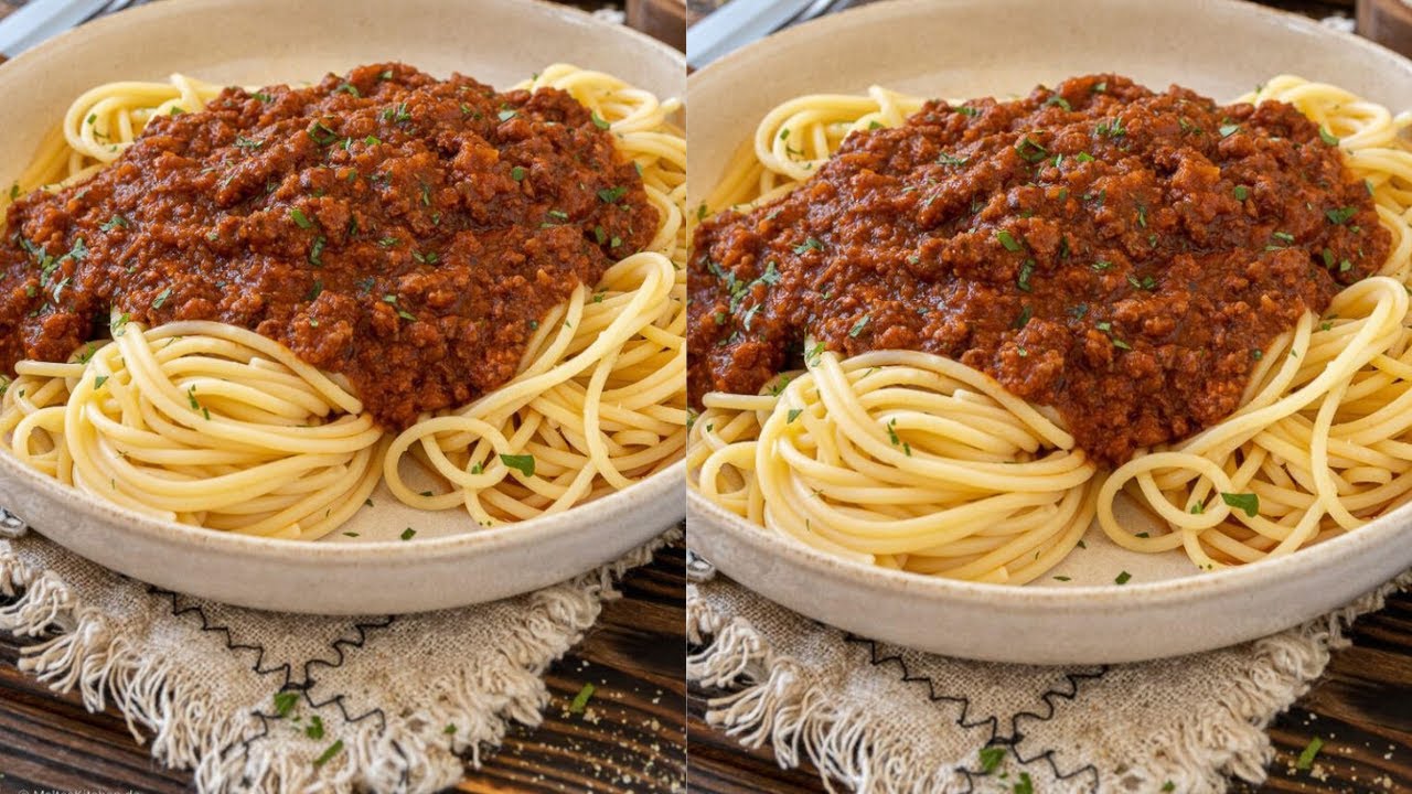 Quick and Easy Spaghetti Bolognese recipe - Family Favourite! - YouTube
