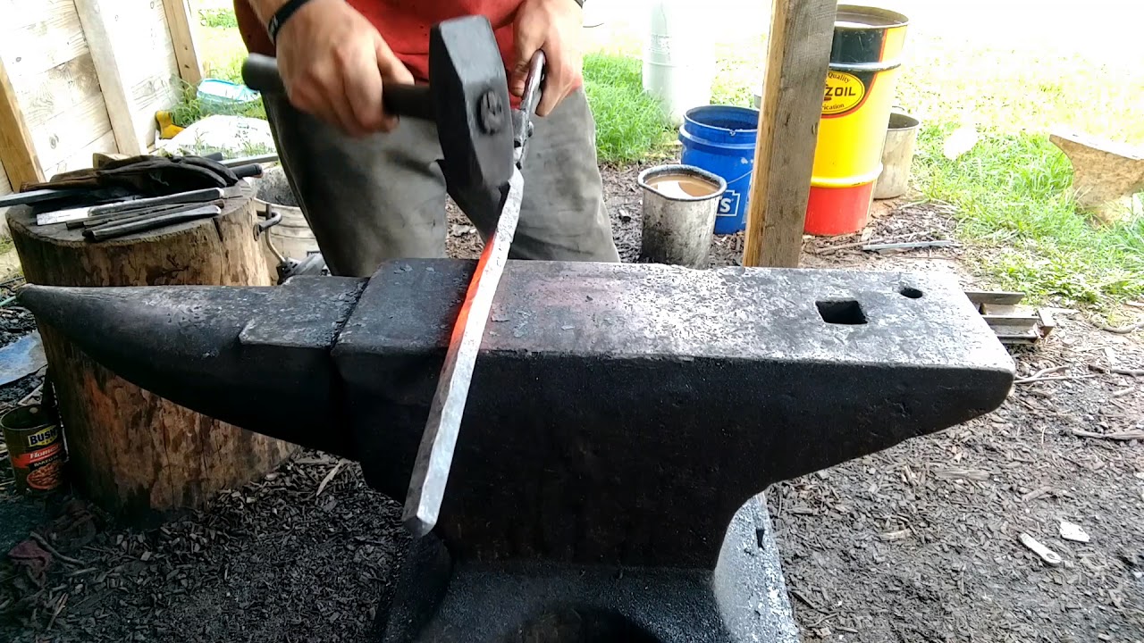 Tong making series pt 4: Wolf jaw tongs - YouTube