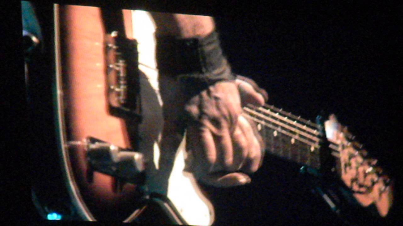 Bruce Springsteen "Murder Incorporated" 5-18-14 Mohegan Sun, Uncasville ...