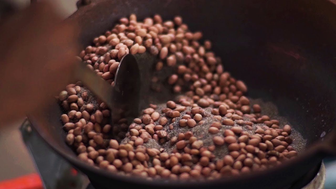 Peanut Store | Ground Nut Fry | Famous Kerala Street Food - YouTube