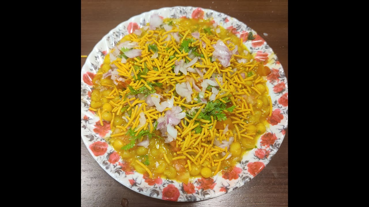 Ragada Chaat with Imly Chutney | Home Made | White Peas Matar Chaat ...