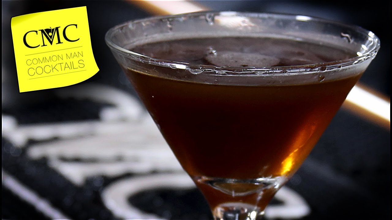 The Vampire Martini 🎃 / Halloween Cocktails - YouTube