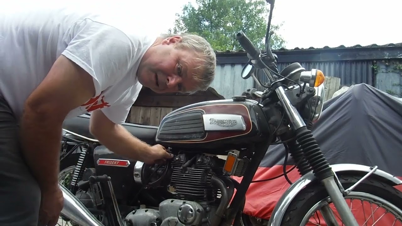 Triumph Trident T150V first attempt to start in over 2 years - will it ...
