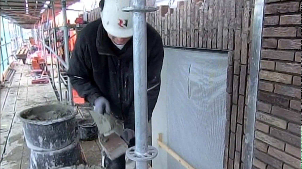 metselbedrijf / staand metselwerk metselen / verspringend metselwerk ...