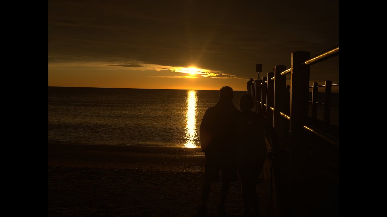 Chelsea Beach, Melbourne, VIC Sun set - 2nd Jan 2024 - YouTube