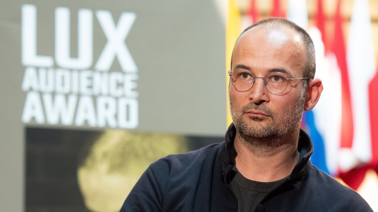 Lux Audience Award 2021 - Alexander Nanau interview - YouTube