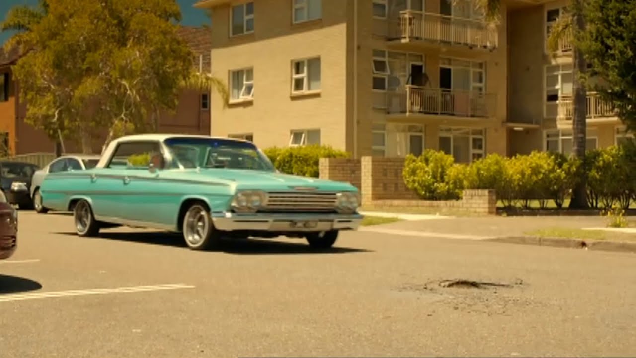 Lowrider street action - YouTube