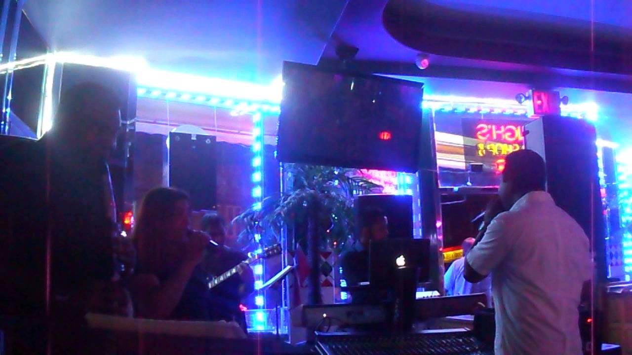 David Ramoutar Gerald Rampersad Naya Fasana live - YouTube